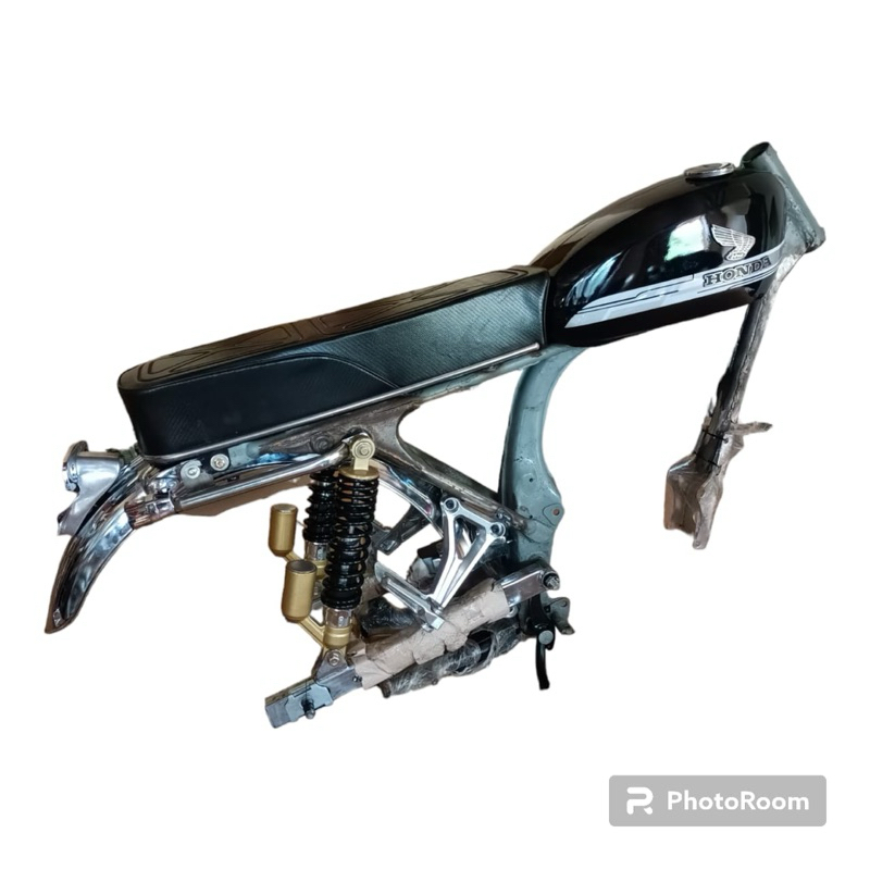 Jual Bodyset cb tatanan presisi body set rangka honda cb hitam rangka ...