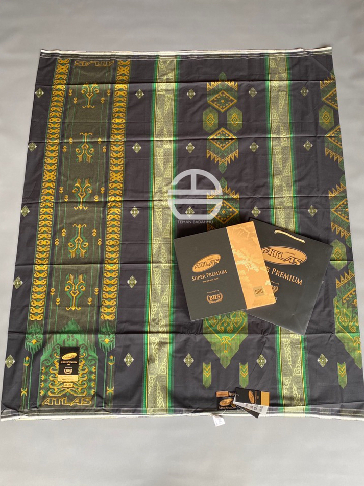 Jual SARUNG ATLAS SUPER PREMIUM 980 GOLD A9-JGL HITAM-HIJAU 01 | Shopee Indonesia