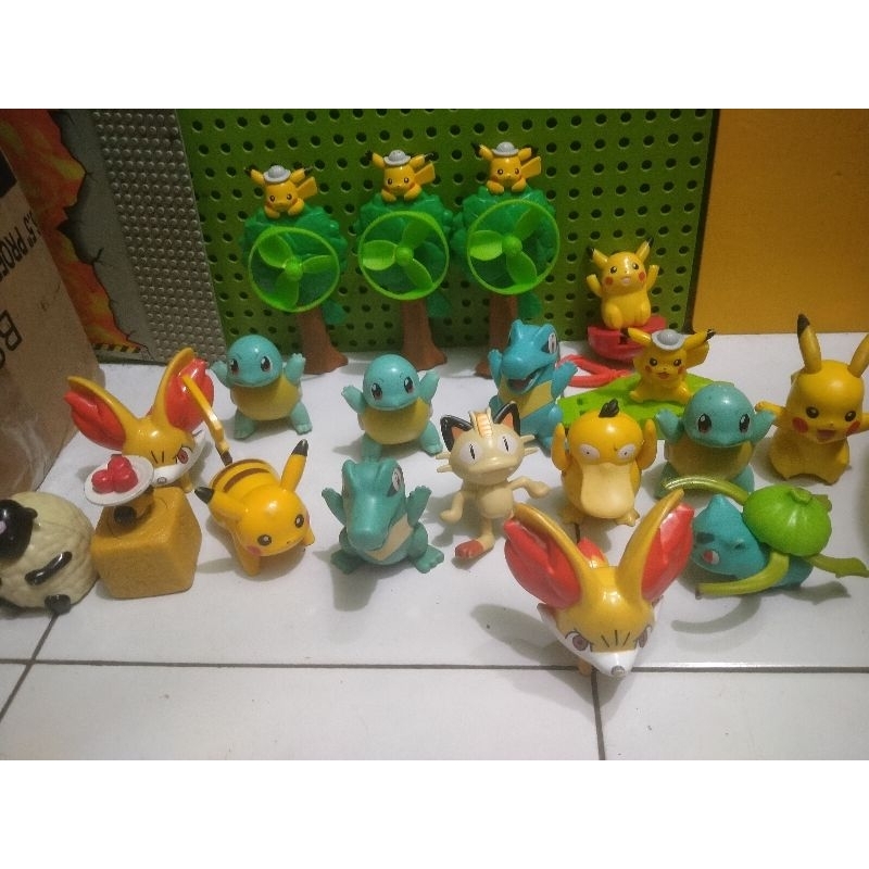 Jual Mainan Pokemon dan lainnya paket isi 19 pcs | Shopee Indonesia