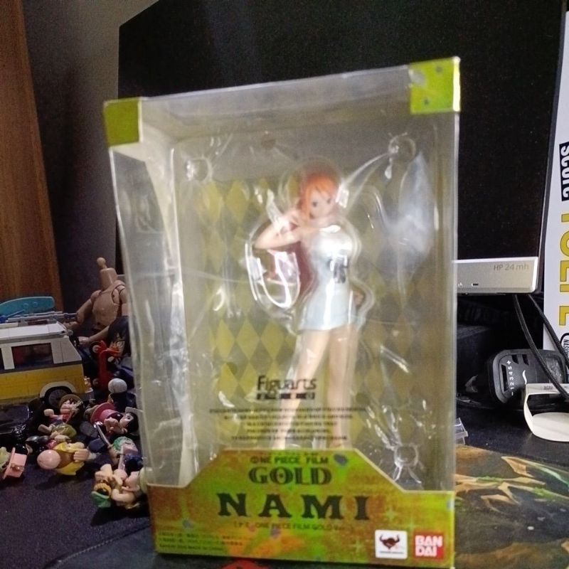 Jual Figure Nami gold ori bandai | Shopee Indonesia