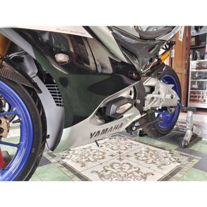 Jual Frame slider yamaha R15 v4 R15M original yamaha | Shopee Indonesia