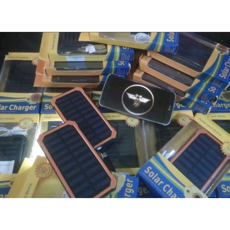 Jual Smart Power Bank Solar Cell Surya Waterproof 20000mAh 2 USB Port ...