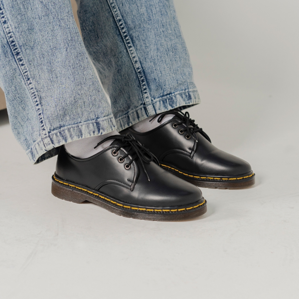 Jual Sepatu Derby Basic | Manson Black | Walkvibes | Shopee Indonesia