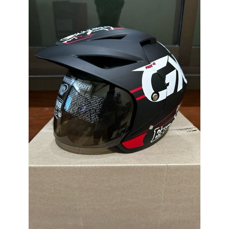 Jual HELM TAKIRA MOTIF RANDOM SNI | Shopee Indonesia