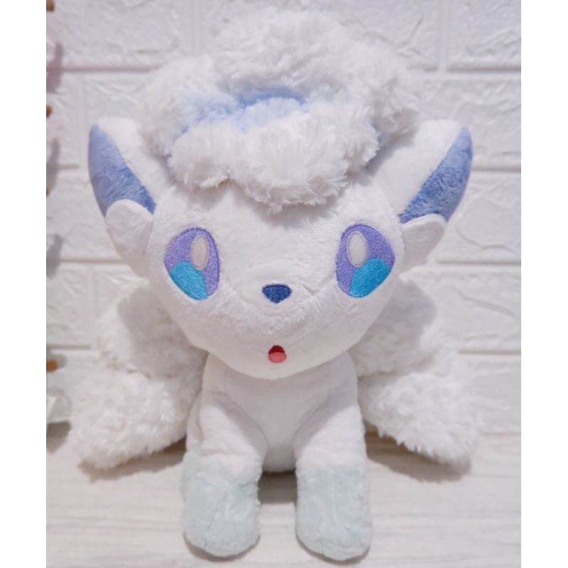 Jual Boneka Pokemon Center Alolan Vulpix Rokon Plush Doll Fuwa Fuwa Ori ...