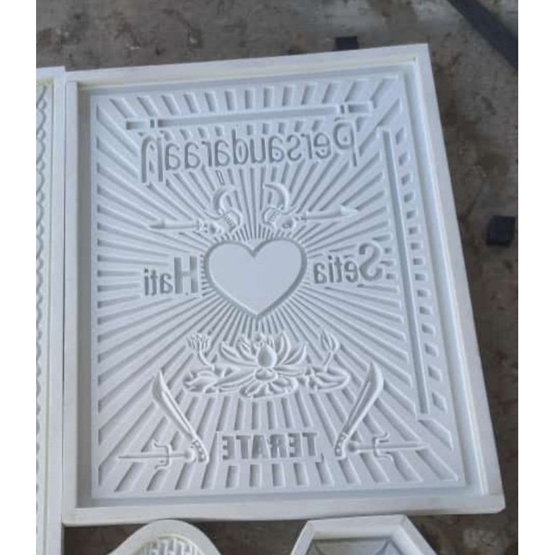 Jual cetakan ornamen dinding masif bahan spon eva diukir dengan mesin ...