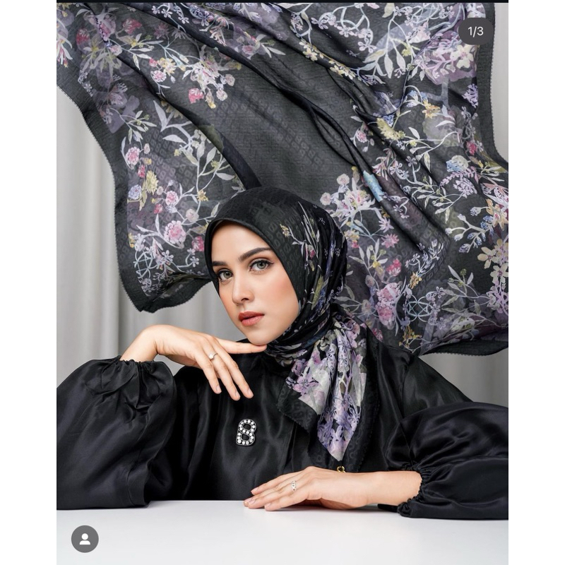 Jual Buttonscarves Limited series Modinity | Shopee Indonesia