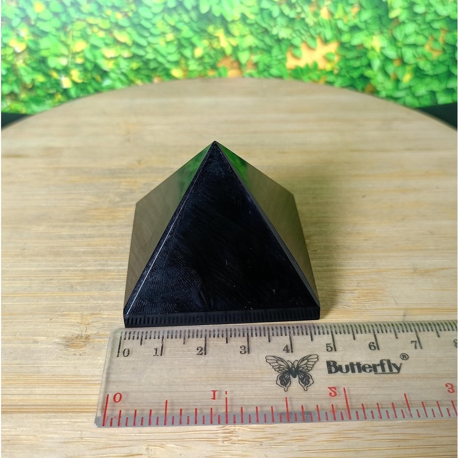 Jual Natural Black Obsidian Pyramid 4,5 cm (Harga per pcs) | Shopee ...