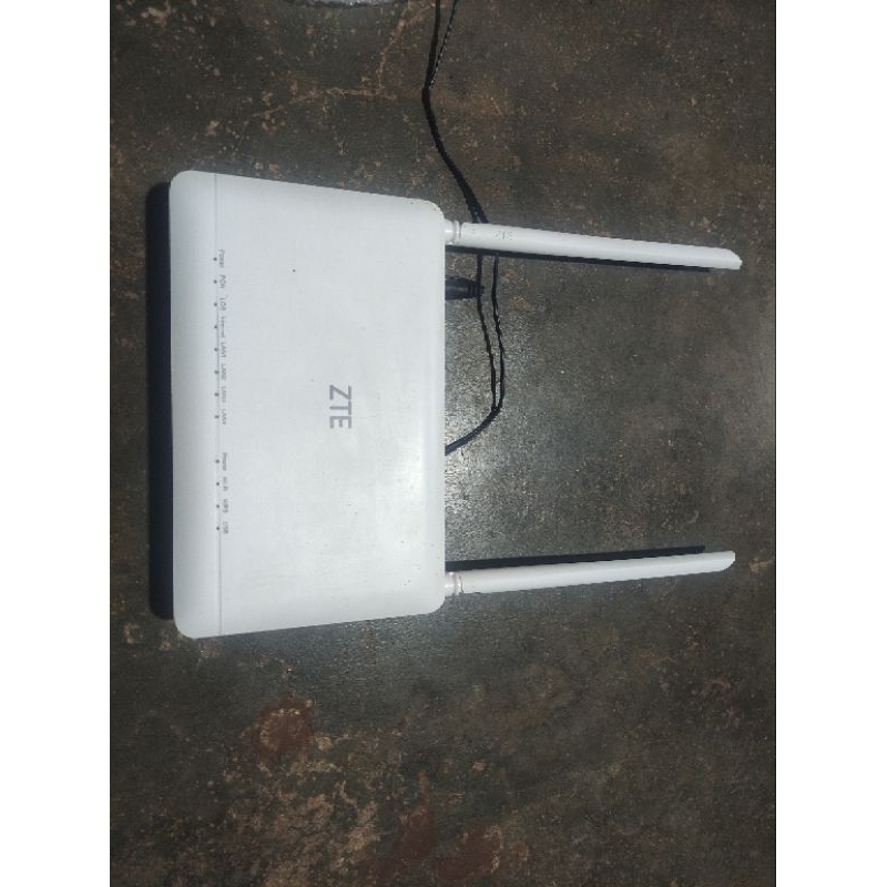 Jual zte f670l port biru lebih bagus dari port hijau | Shopee Indonesia