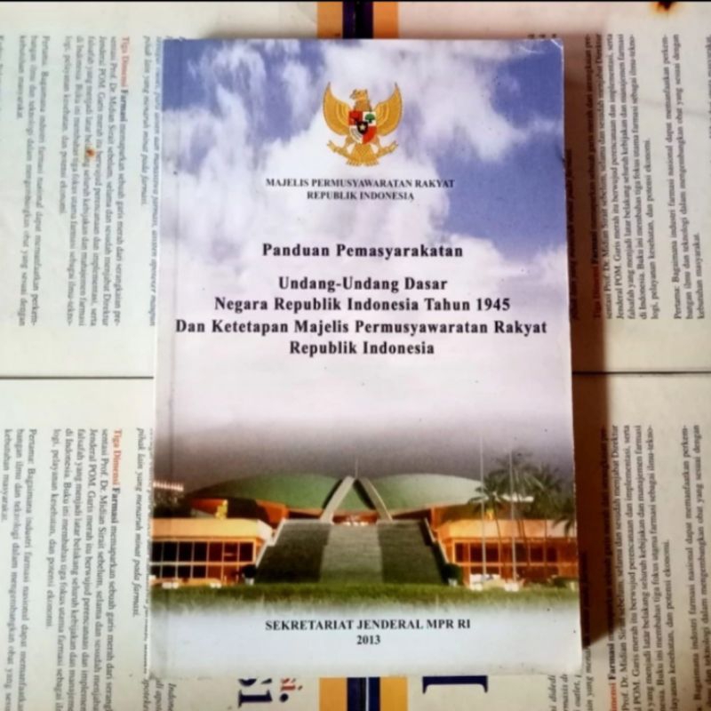 Jual PANDUAN PEMASYARAKATAN UNDANG-UNDANG DASAR NEGARA REPUBLIK INDONESIA TAHUN 1945 | Shopee ...