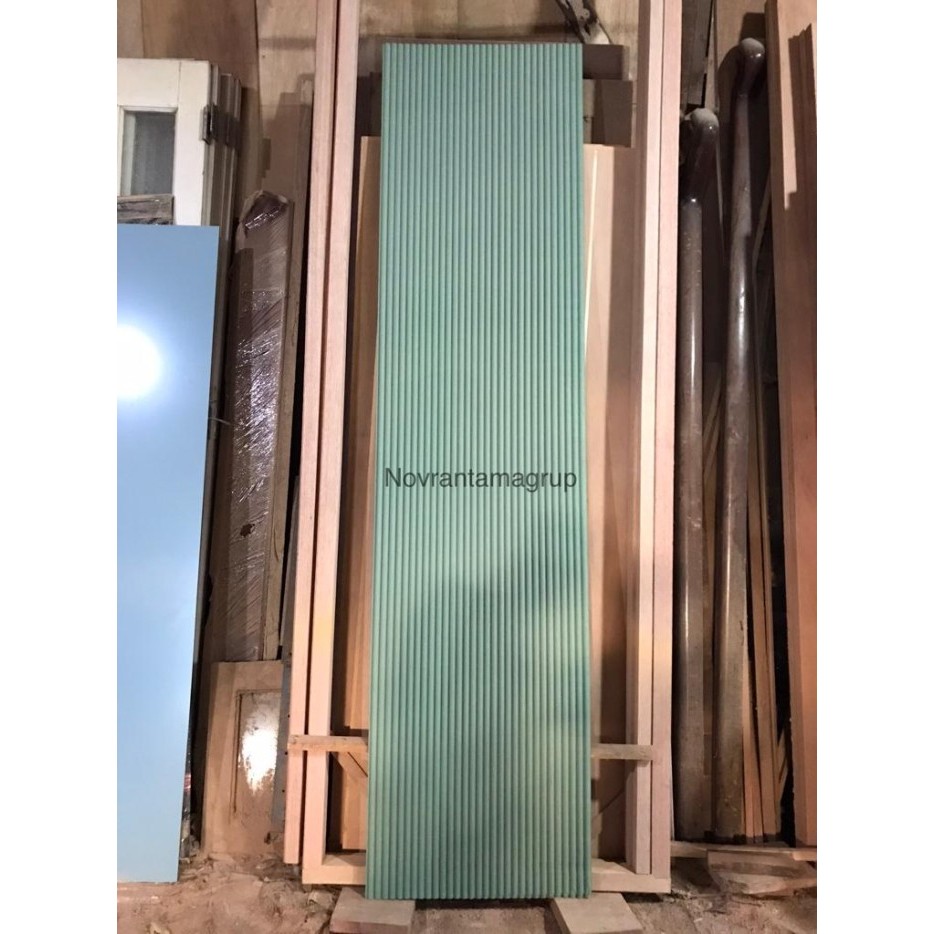 Jual Wall Panel Dinding bahan HMR MDF Hijau 9mm 60x240cm Motif Flute Pensil / Gelombang Bulat ...