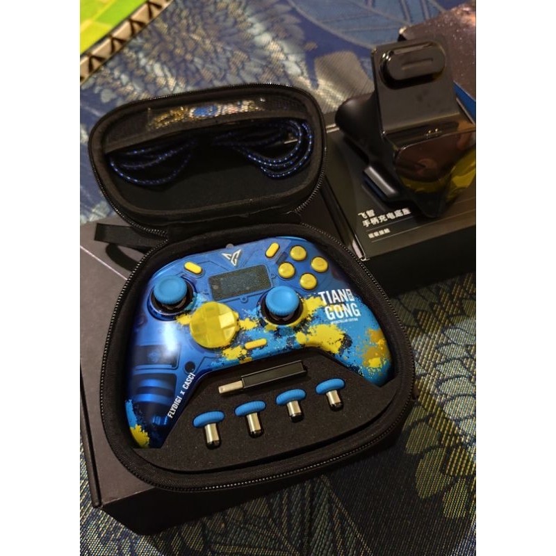 Jual Flydigi apex 3 with charging dock Fly to galaxy edition | Shopee ...