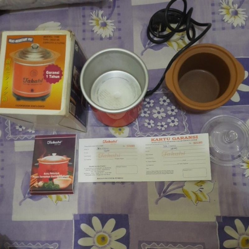 Jual Takahi Electric Crockery Pot model 1188 Red HR cap 0.7L | Shopee ...