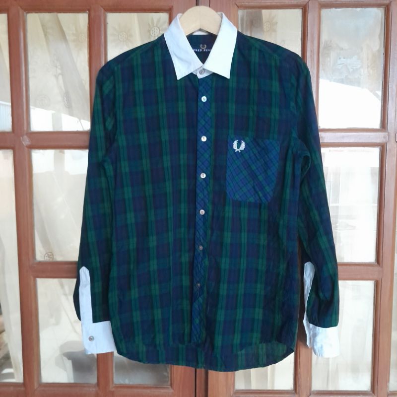 Jual Fred Perry woman kemeja second (M) | Shopee Indonesia