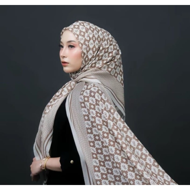 Jual (LY) Monogram Pattern Scraf LY Jilbab Voal Branded Premium ...