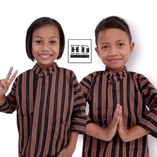 Jual Best Deal Baju adat Jawa Surjan Lurik untuk Anak anak Warna Hitam Cokelat | Shopee Indonesia