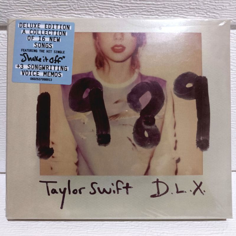 Jual CD Taylor Swift 1989 Deluxe Edition + 3 Songwriting Voice Memos ...