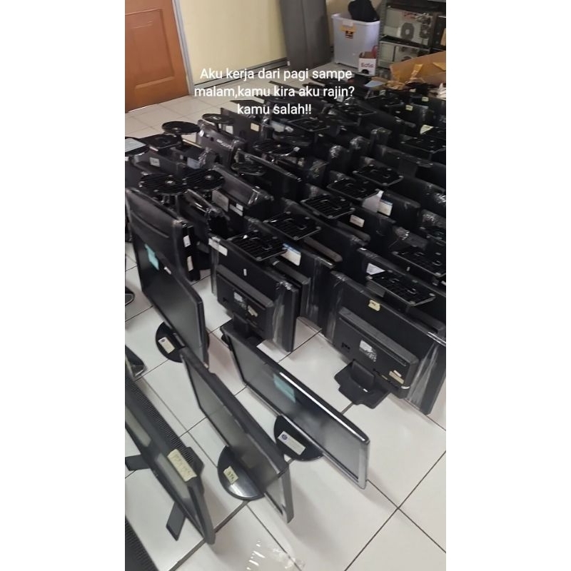 Jual monitor lcd 19inch all merek mulus | Shopee Indonesia
