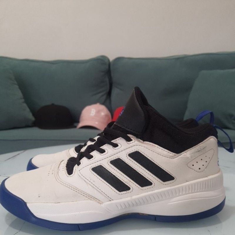 Jual Sepatu sneakers second merk Adidas | Shopee Indonesia