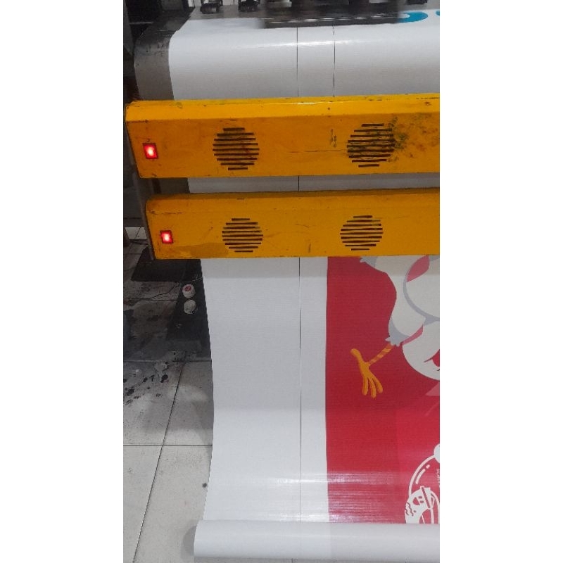 Jual Flexi banner Amflex frontlite digital print 340 gsm | Shopee Indonesia