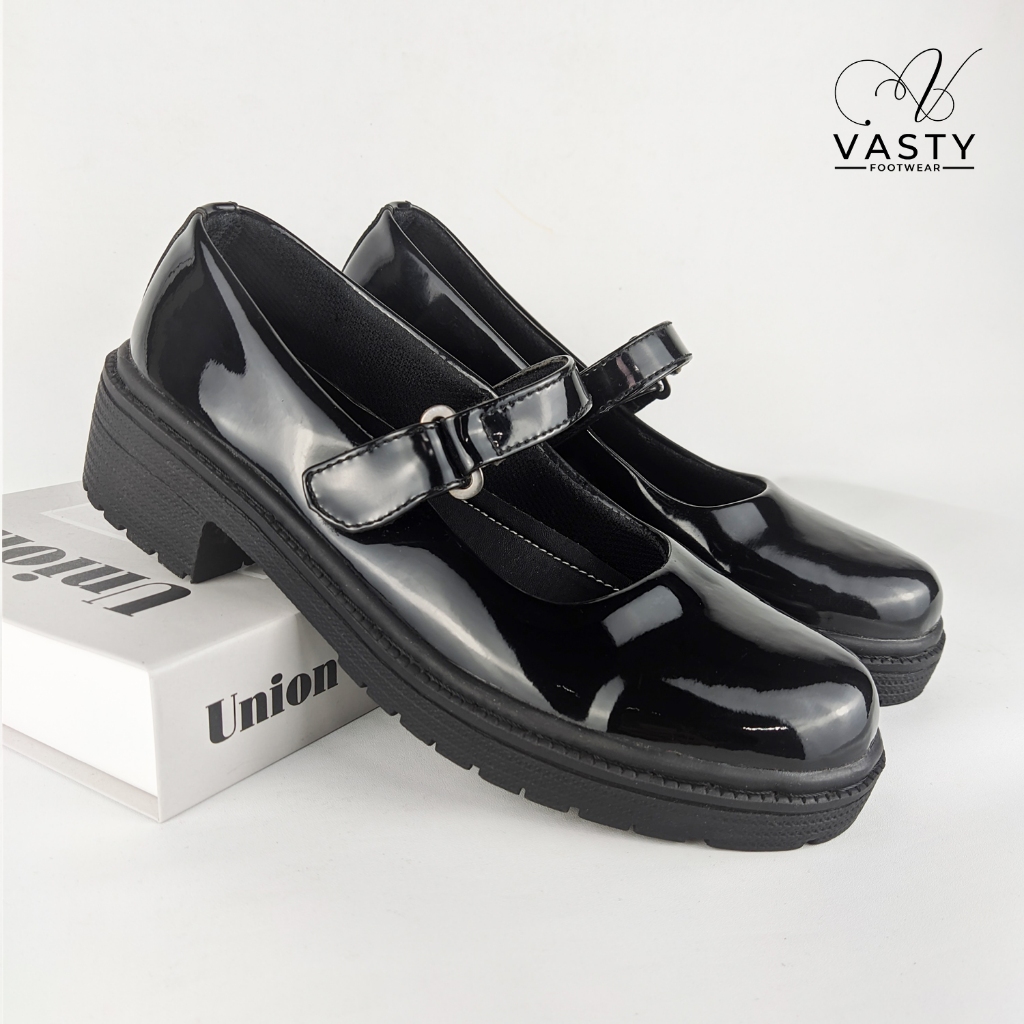 Jual Sepatu pantofel wanita kerja formal cewek sekolah bahan kulit ...