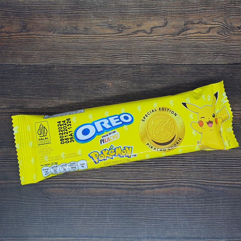 Jual Oreo Special Edition Pokemon Pikachu Cookie Rasa Pisang Cokelat ...