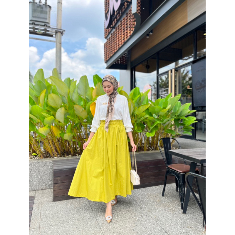 Jual Rok Uniqlo | Shopee Indonesia