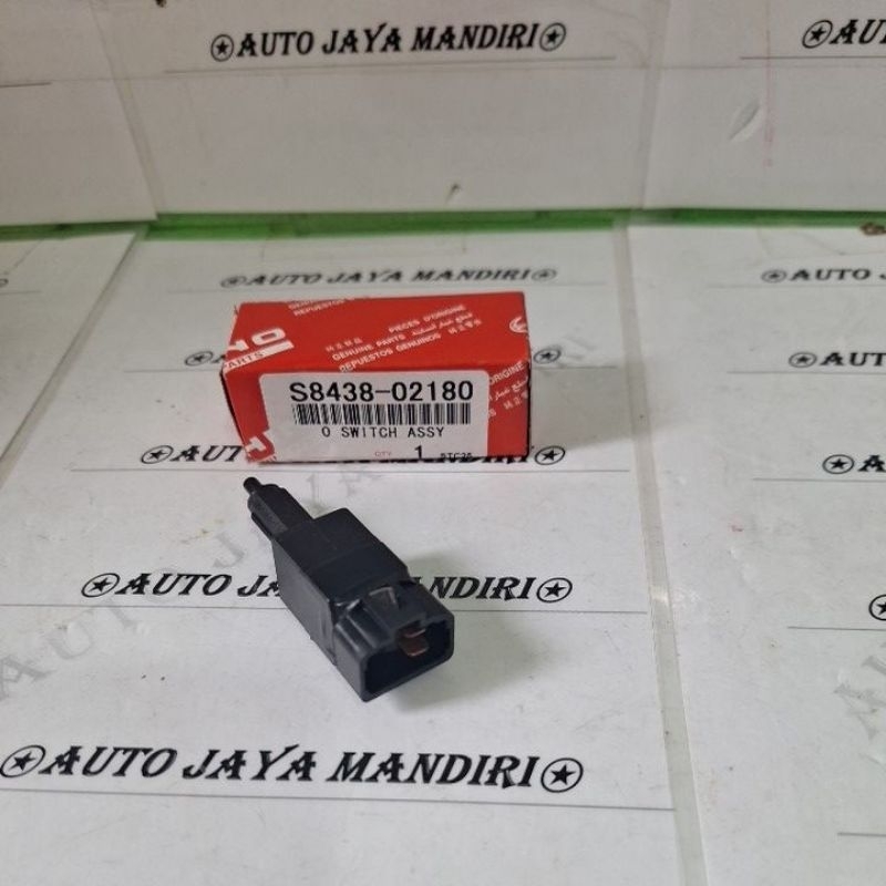 Jual stop switch - Switch rem Hino Lohan kaki 2 Merk Hino S8438-02180 ...