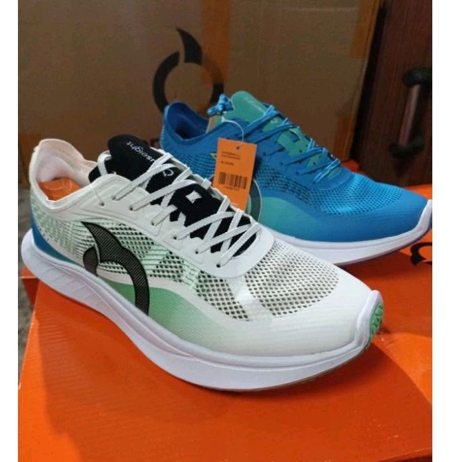 Jual SEPATU RUNNING ORTUSEIGHT HYPERDRIVE 2.1 - 100% Original | Shopee ...