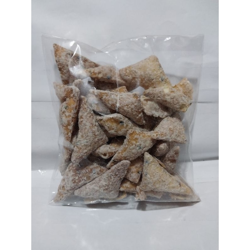 Jual SNACK SEGITIGA RAJA MANIS KEMASAN EKONOMIS | Shopee Indonesia
