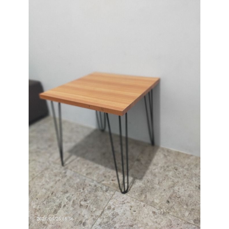 Jual meja teras / meja minimalis / meja HPL 50x50 T50 | Shopee Indonesia
