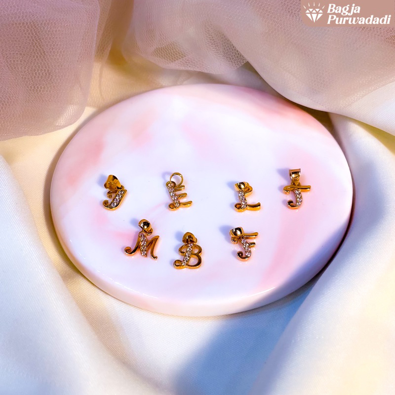 Jual Liontin permata inisial | Shopee Indonesia