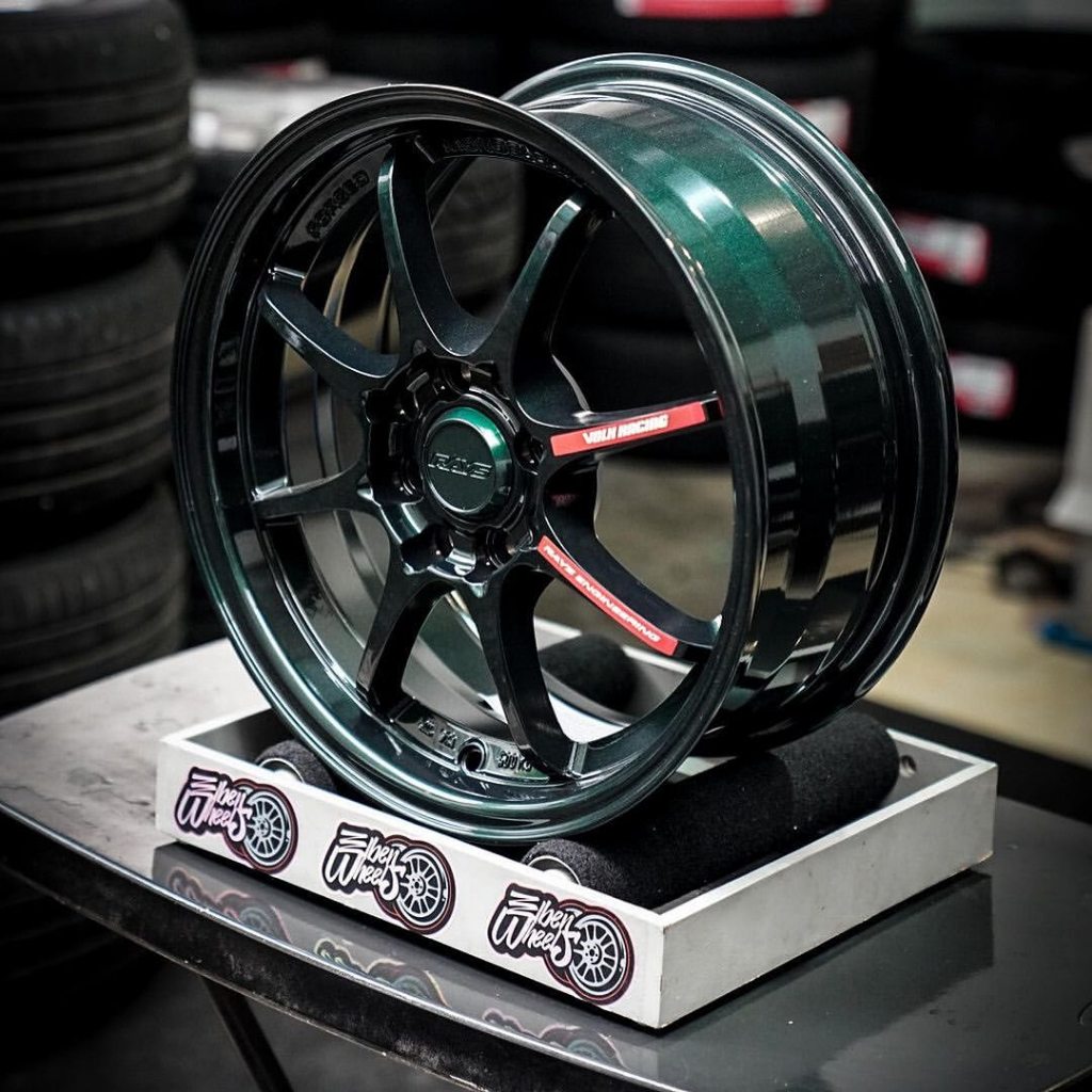 Jual Velg Racing Mobil Volk Rays CE28 Flow Forming Ring 15 PCD 4x100/114 Lebar 6.5 ET 42 Green ...