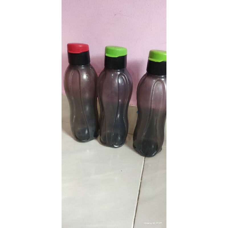 Jual Eco man tupperware second/botol hitam ( 1 pc) | Shopee Indonesia