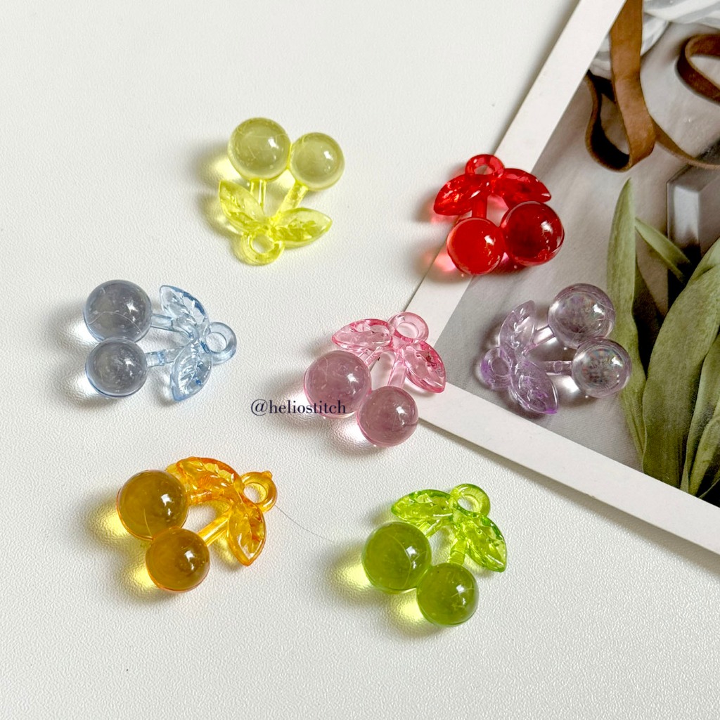 Jual 15 gr Manik-manik Charm Transparent - Cherry | Shopee Indonesia