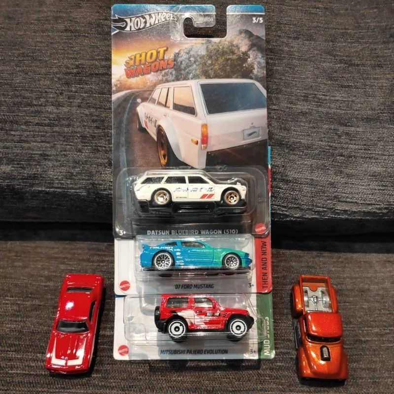 Jual hotwheels datsun bluebird wagon, ford mustang falken, pajero ...