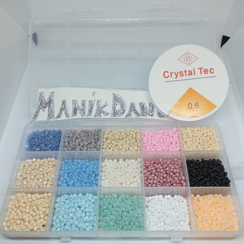 Jual Manikdan88 Manik Manik diy / manik pasir 15 sekat 1 box manik free senar / seni kerajinan ...