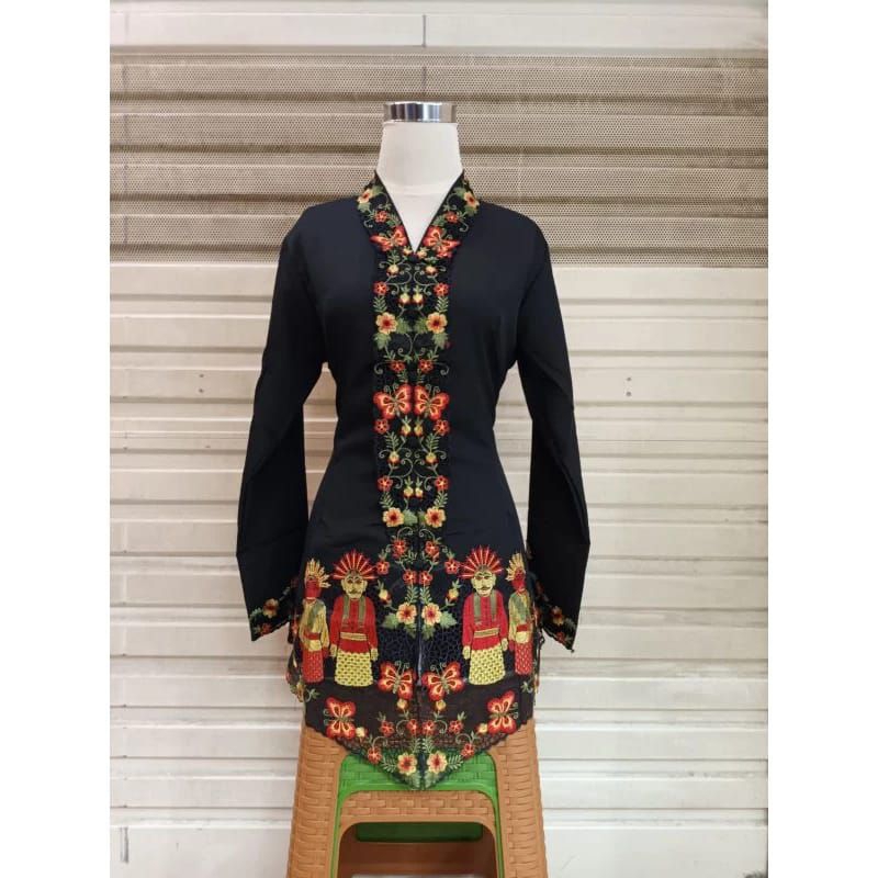 Jual Atasan Kebaya Encim Motif Ondel Ondel/Kebaya encim Betawi Terbaru ...