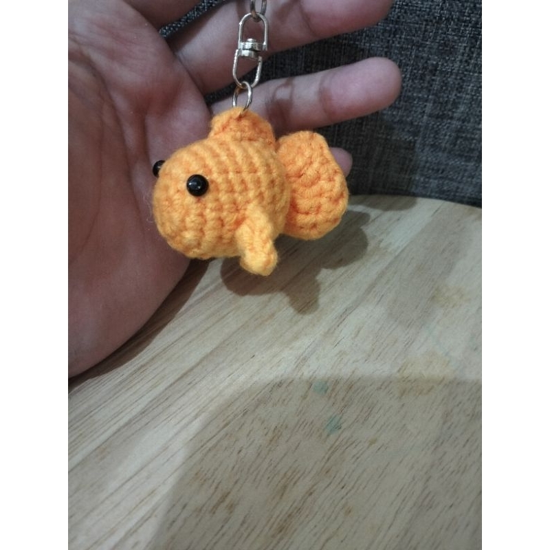 Jual gold fish crochet keychain/gantungan kunci ikan/amigurumi/fish ...