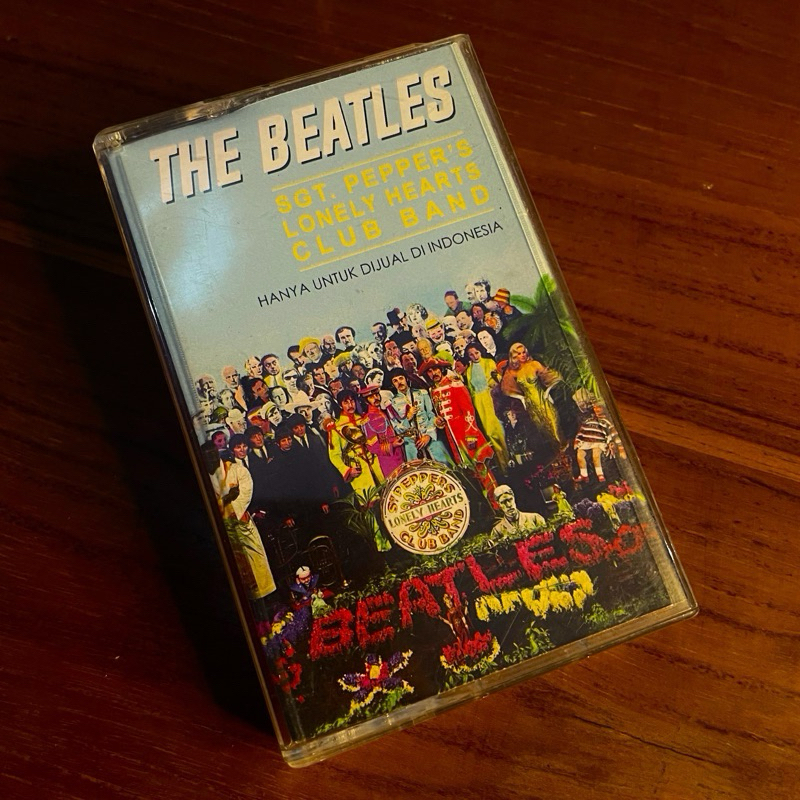 Jual kaset pita the beatles sgt. pepper's lonely hearts club band | Shopee Indonesia