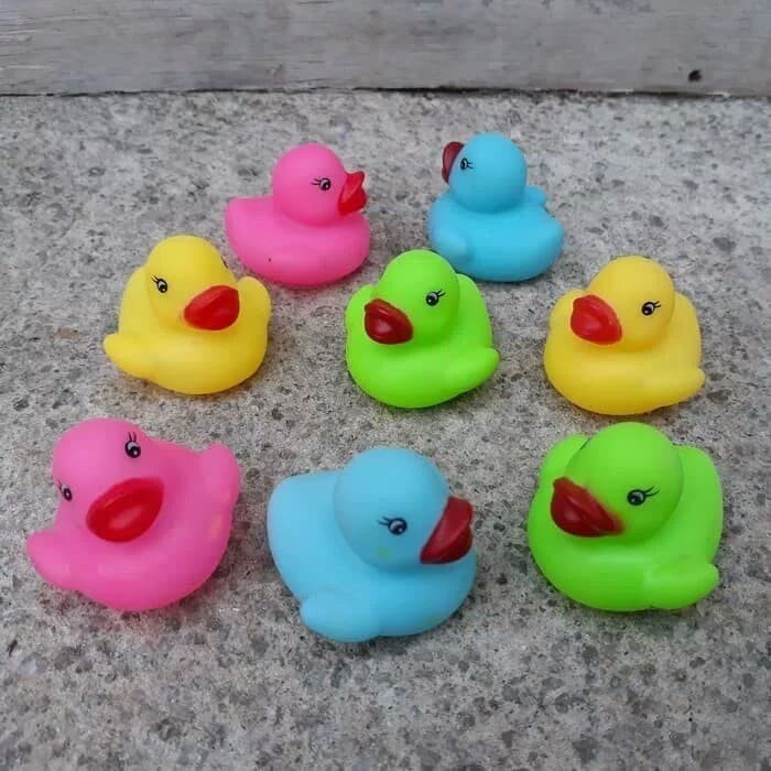 Jual Mainan Bebek Air Bisa Bunyi isi 8pcs - Mainan Mandi Anak | Shopee ...