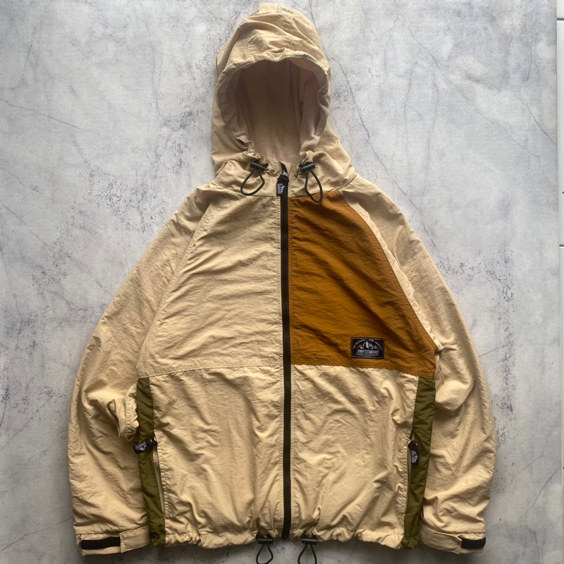 Jual Outdoor Anorak Jacket by Thrift Standard ( 3 tone colour) | Shopee ...