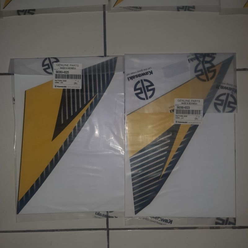 Jual STIKER STICKER STRIPPING STRIPING FAIRING TENGAH NINJA RR NEW 2013 ...