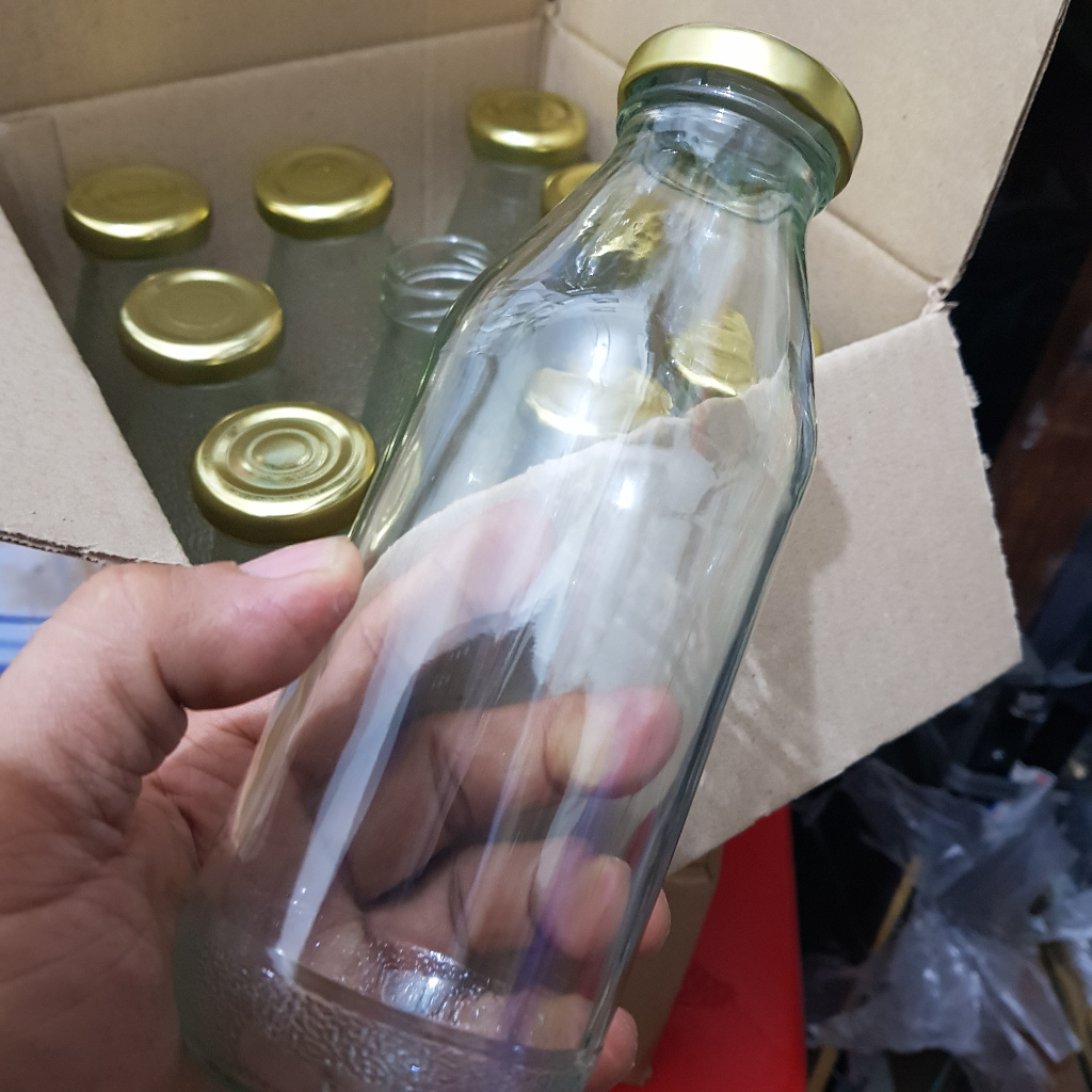 Jual (9) SEMBILAN PCS 300 ml Botol Jus Kaca 300ml + tutup gold BARU ...