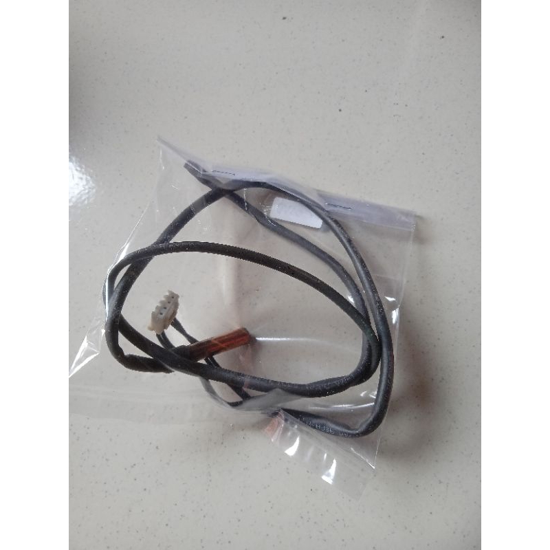 Jual thermis dan SENSOR suhu indoor AC Polytron model PAC 05VD | Shopee ...