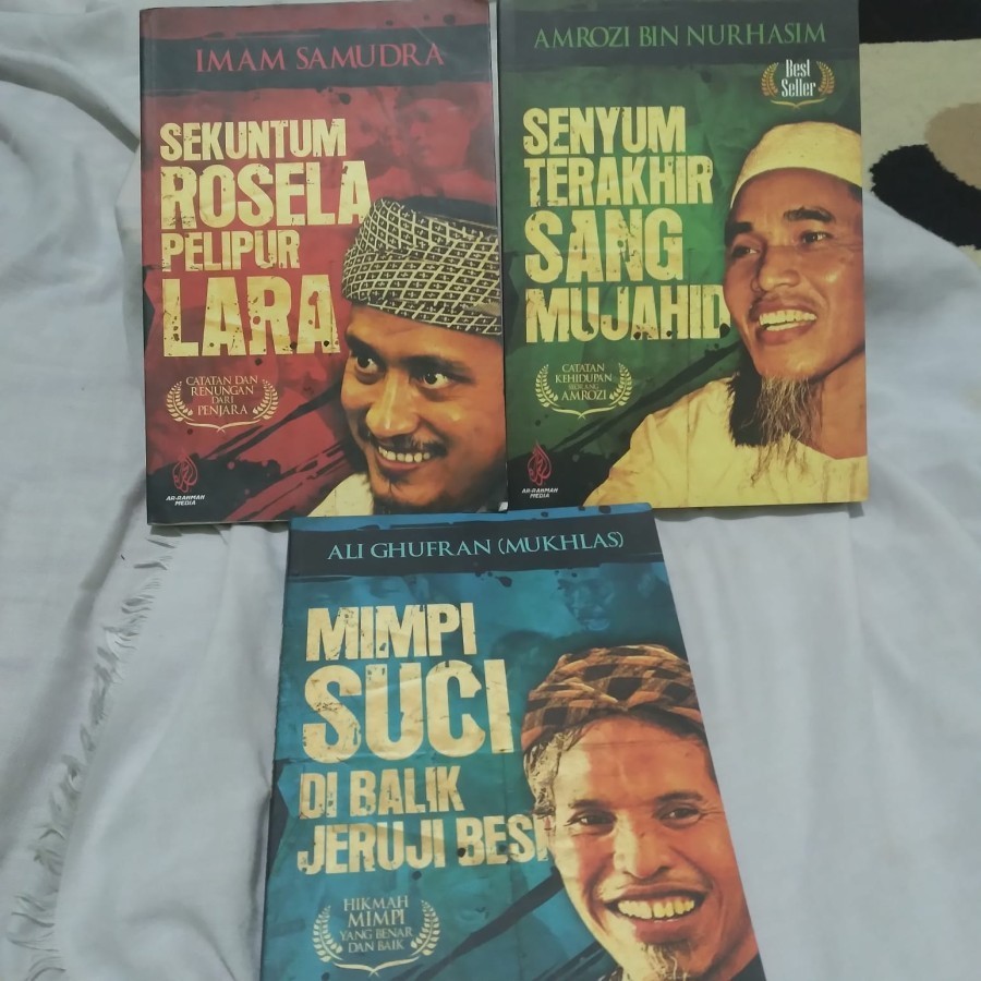 Jual GORESAN PENA TRIO MUJAHID IMAM SAMUDRA AMROZI MUKHLAS - ORIGINAL ...