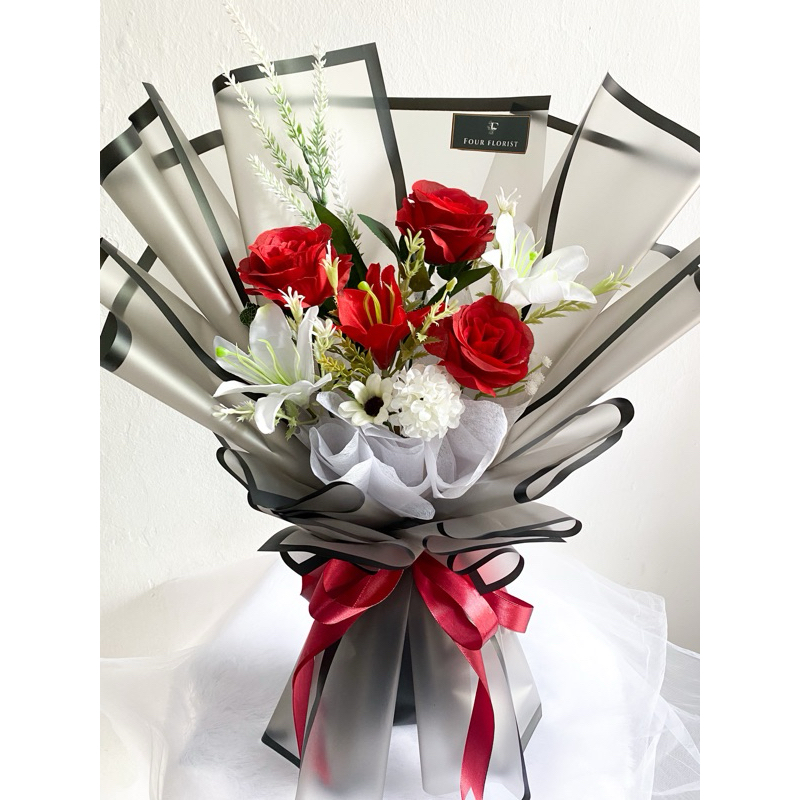 Jual Buket Bunga mix Merah | Bouquet Artificial | Shopee Indonesia