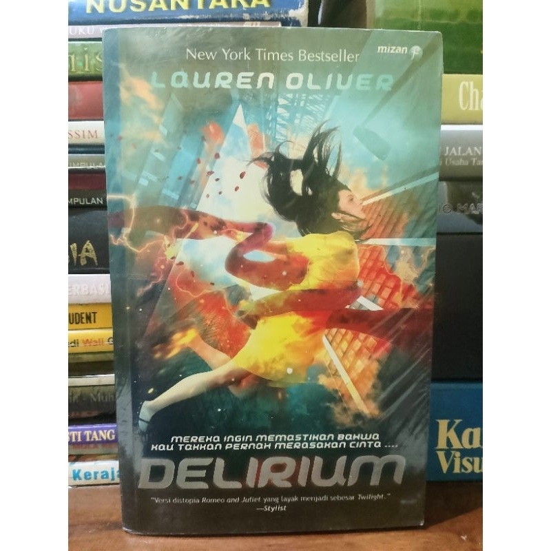 Jual NOVEL DELIRIUM BY LAUREN OLIVER (ORIGINAL) | Shopee Indonesia