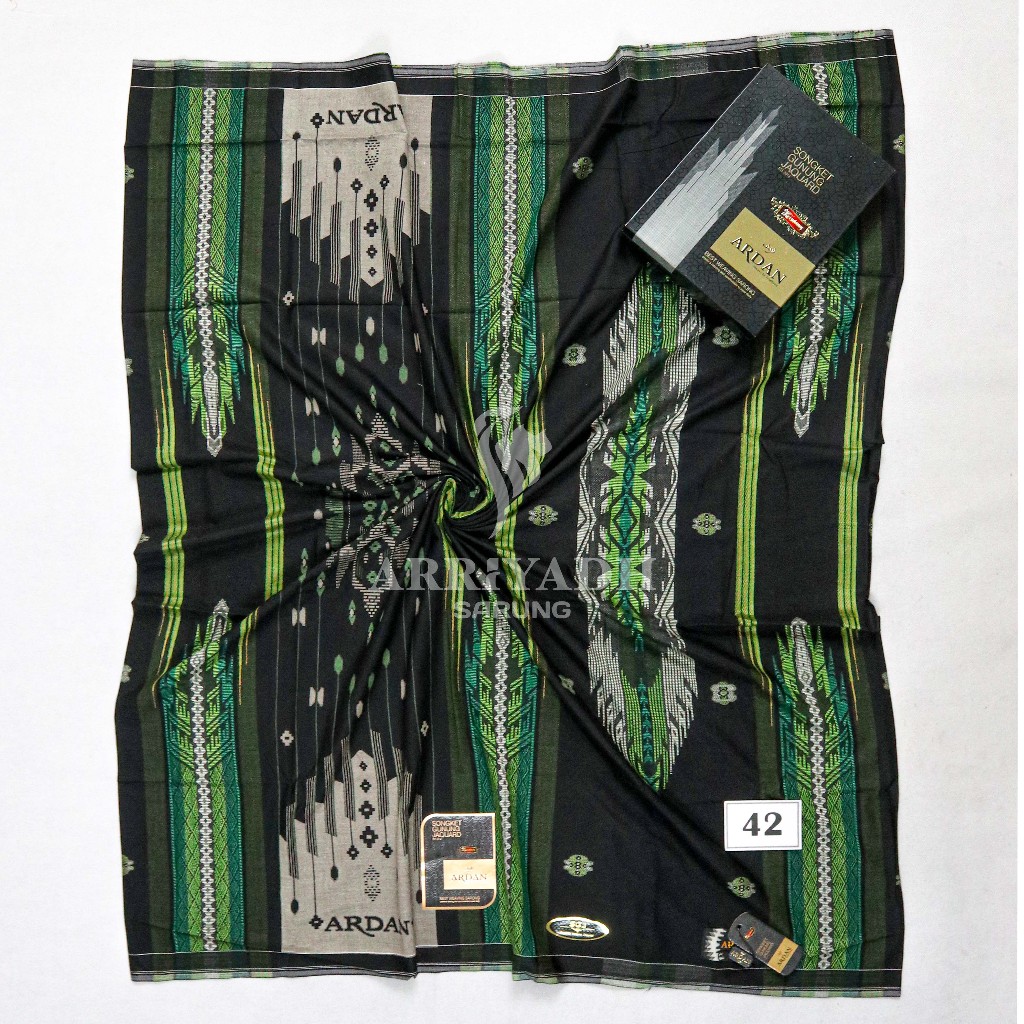 Jual Sarung Ardan Motif SGJ Songket Gunung Jaquard Putih Hitam Warna ...