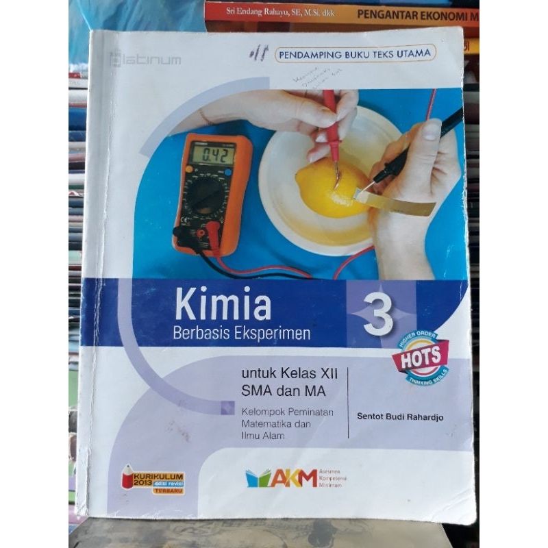 Jual BUKU KIMIA BERBASIS EKSPERIMEN HOTS AKM KELAS 12 - XII SMA MA KURIKULUM 2013 REVISI ...